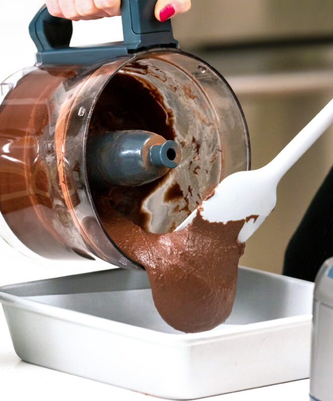 Healthy Chocolate Fudge - Chocolate Covered Katie