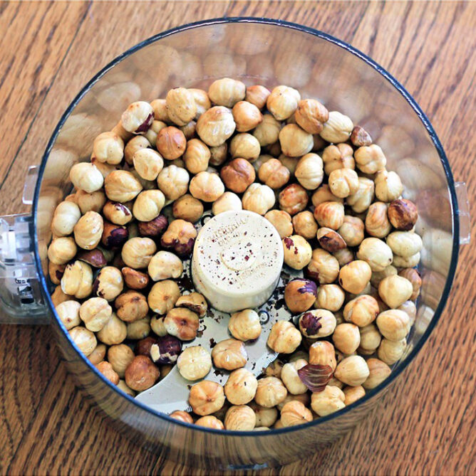 The BEST Homemade Nutella Recipe - With Half The Calories!