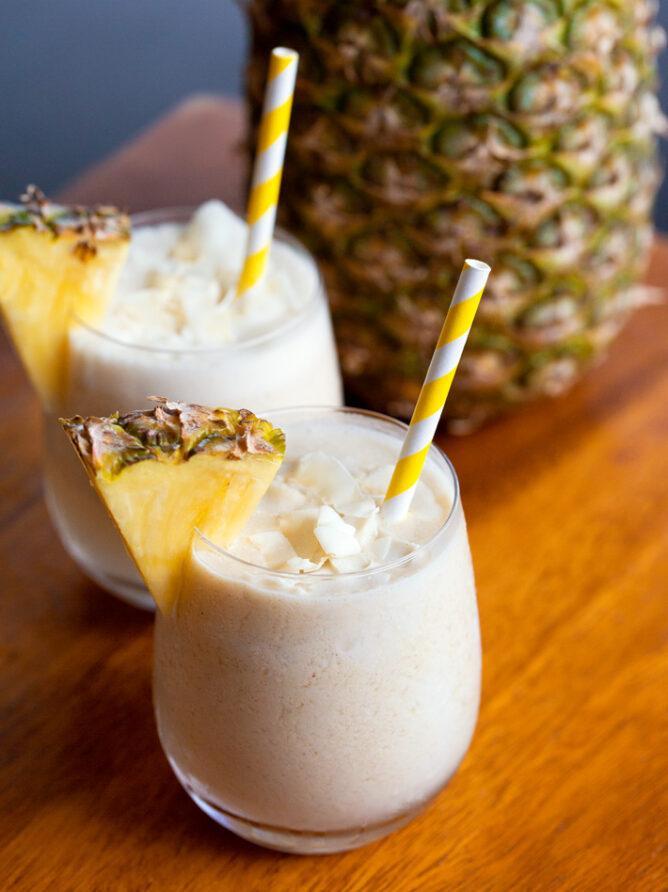 Piña Colada Smoothie - Just 3 Ingredients!
