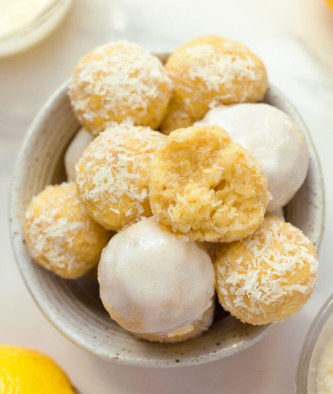 Lemon Energy Balls - (5 Ingredients, Easy Recipe!)