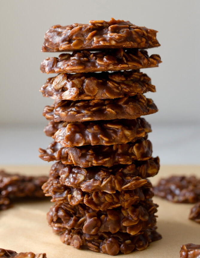 Chocolate No Bake Cookies - The Best Recipe (Just 8 Ingredients!)