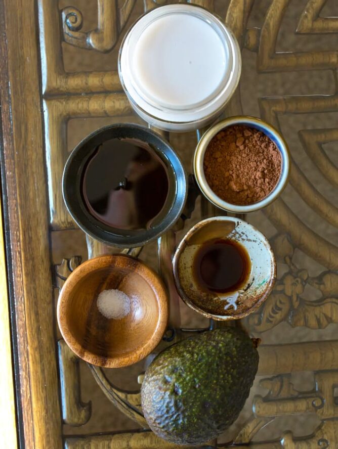 Chocolate Avocado Smoothie - (5 Ingredients, Easy Recipe)